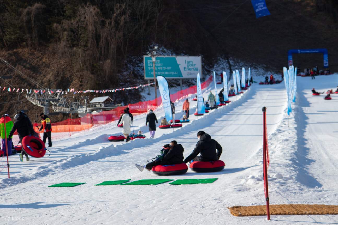 [Klook Exclusive] Elysian Snow Fun Park, Snow sledding, Snow castle at ...